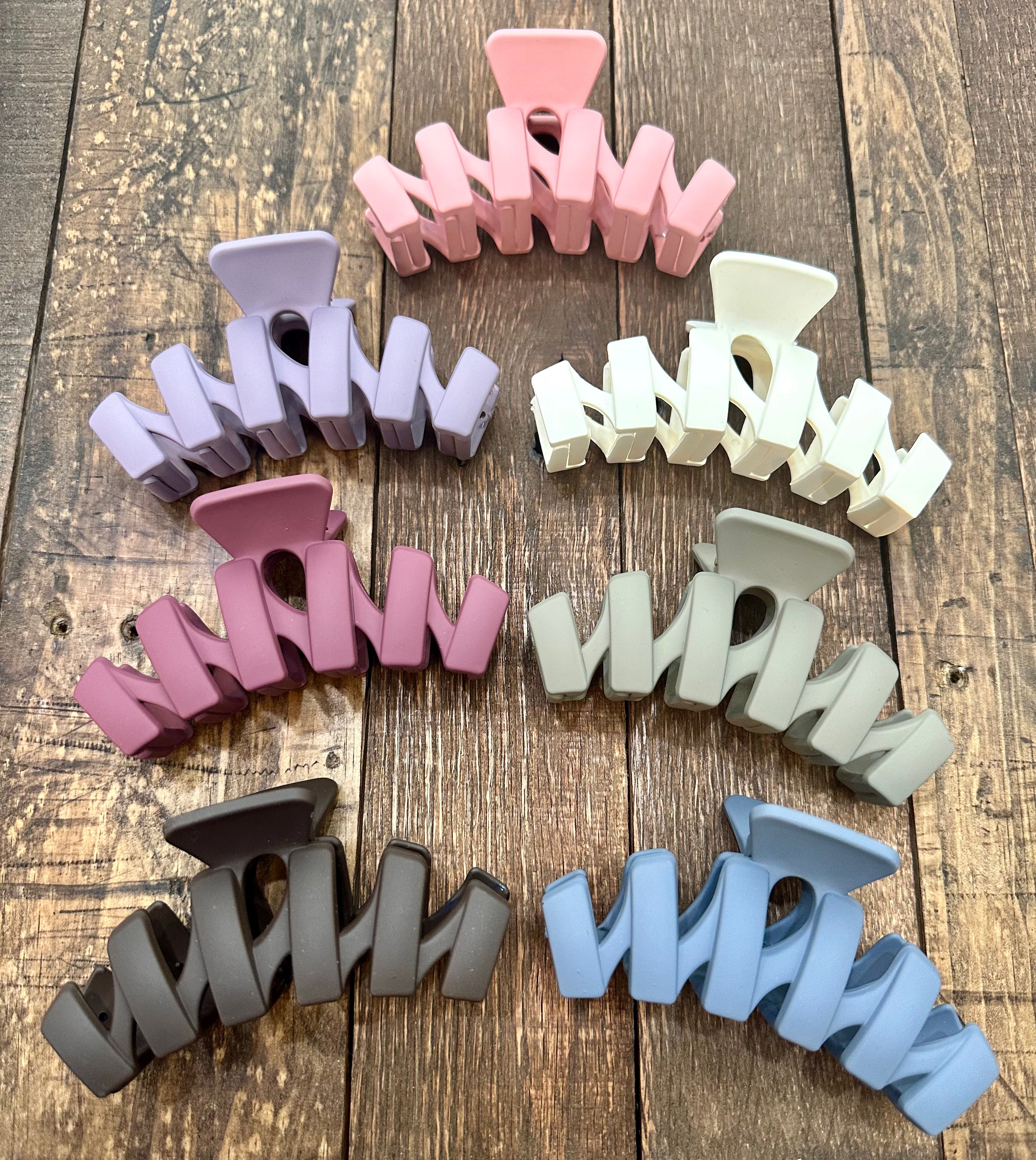 Our ZigZag Clips – Jolie' Mae Clothing